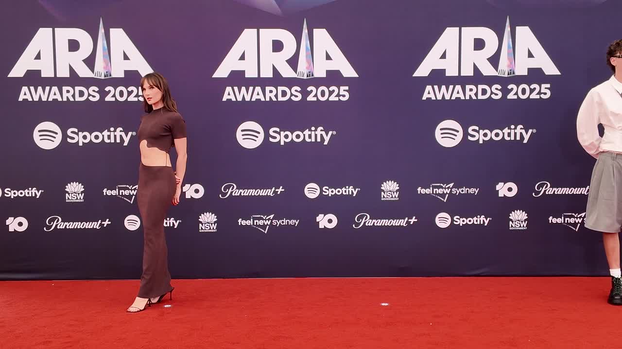 Singer Gretta Ray arrives on the red carpet for the 2025 ARIA Awards ...