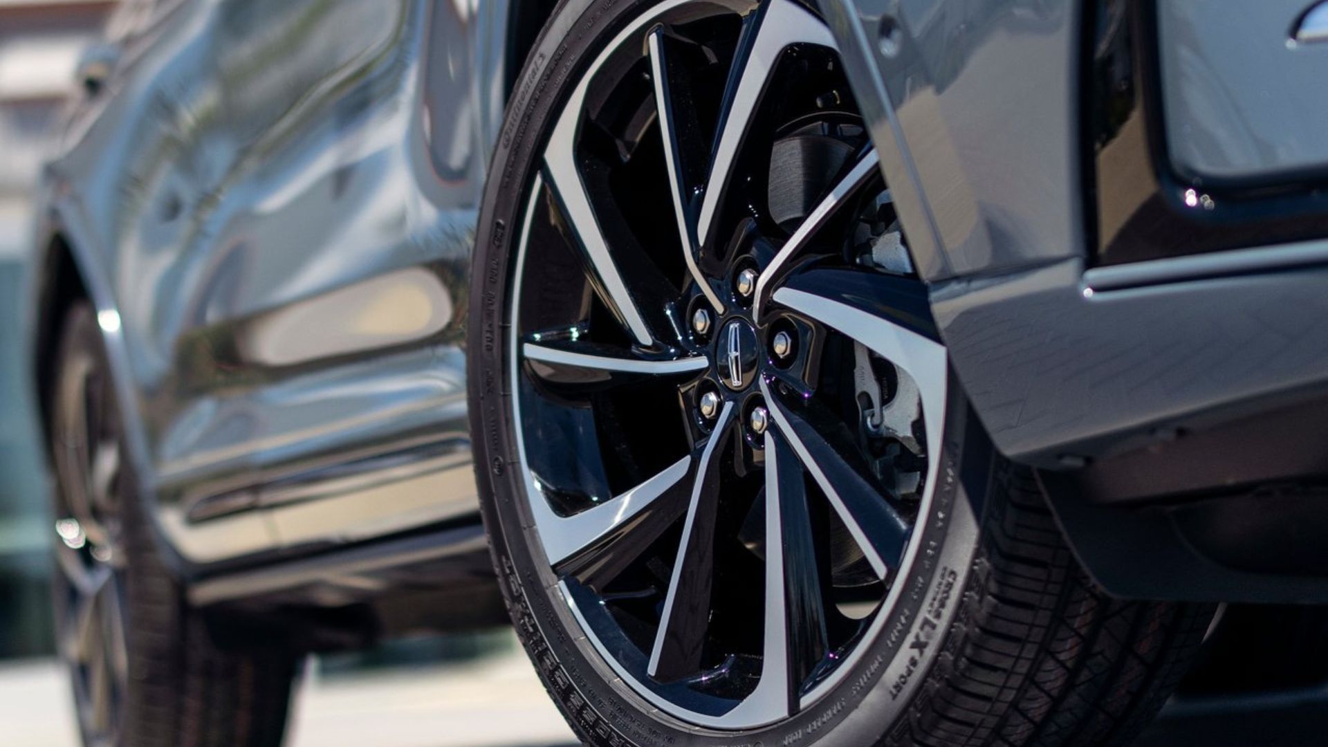 Lincoln Corsair PHEV: the most reliable plug-in hybrid SUV right now