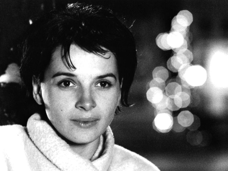 So französisch: „Cocoon Cardigans“ sind der Winter-Trend 2026 – gibt's ...