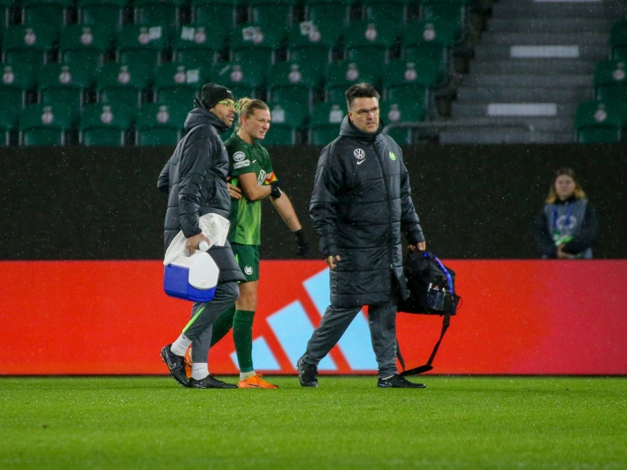 "Schlag aufs Knie": Lerch gibt Popp-Update nach Torfestival