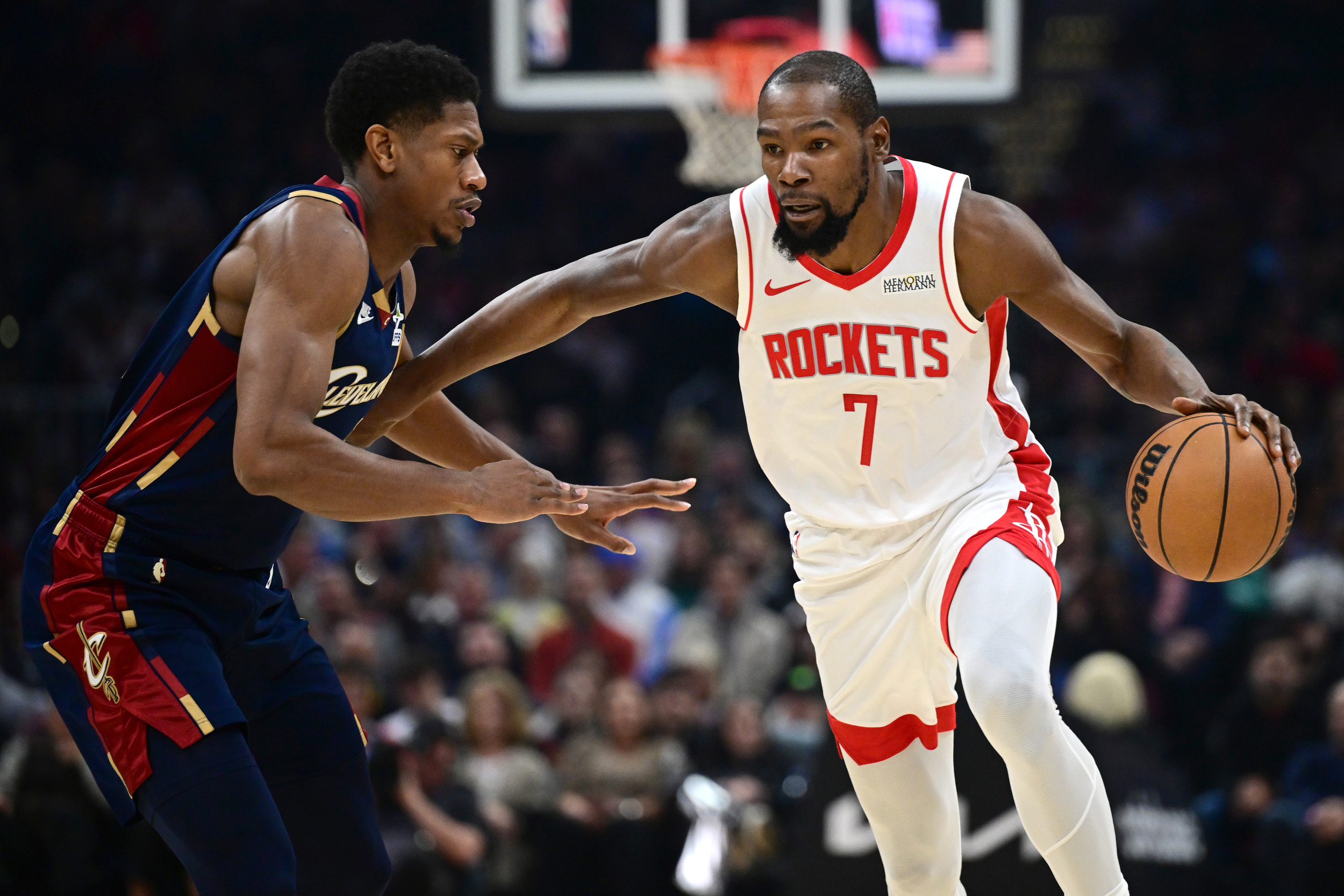 Rockets continue early-season dominance with win over Cavaliers