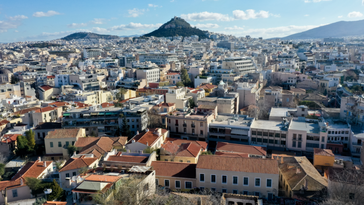 Μελέτη της διαΝΕΟσις για τη στεγαστική κρίση: Ποιοι πιέζονται περισσότερο