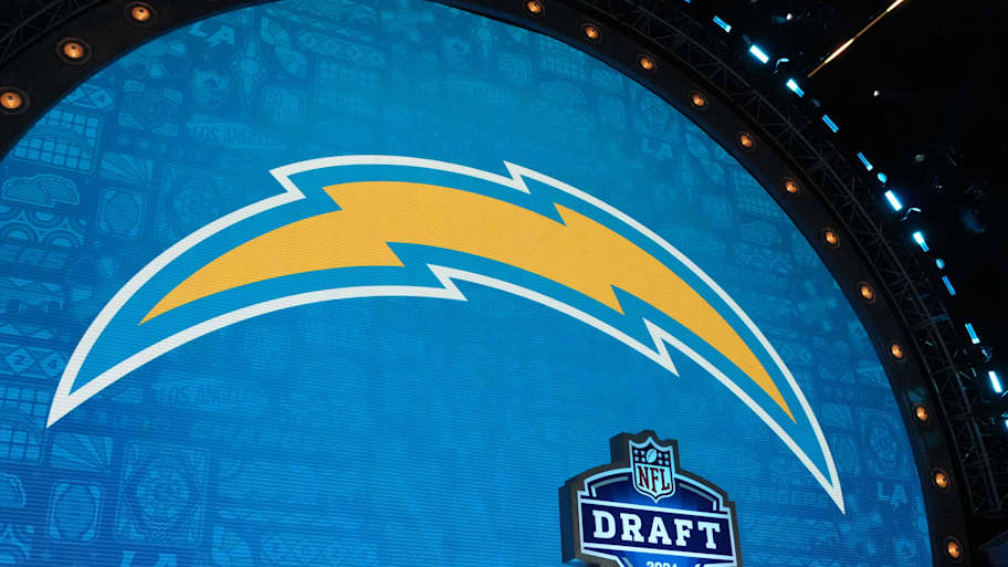 Chargers can't escape 'explosive' prospect in NFL mock drafts from ...