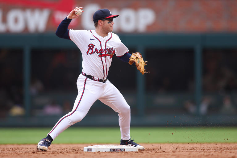 Astros Trade Mauricio Dubón to Atlanta for Infielder Nick Allen