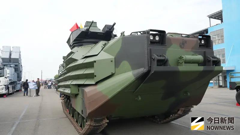 陸戰隊AAV7兩棲突擊車排地雷套件 首度曝光