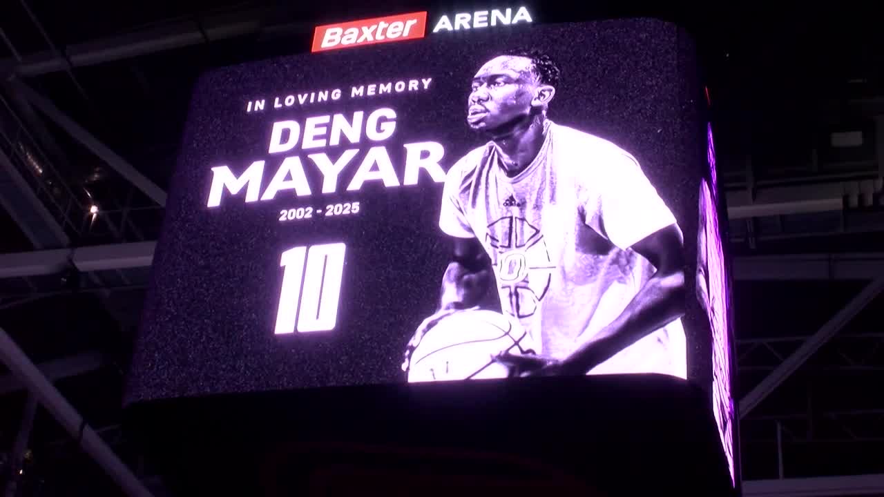 Omaha men's basketball team honors late teammate, carries his memory ...