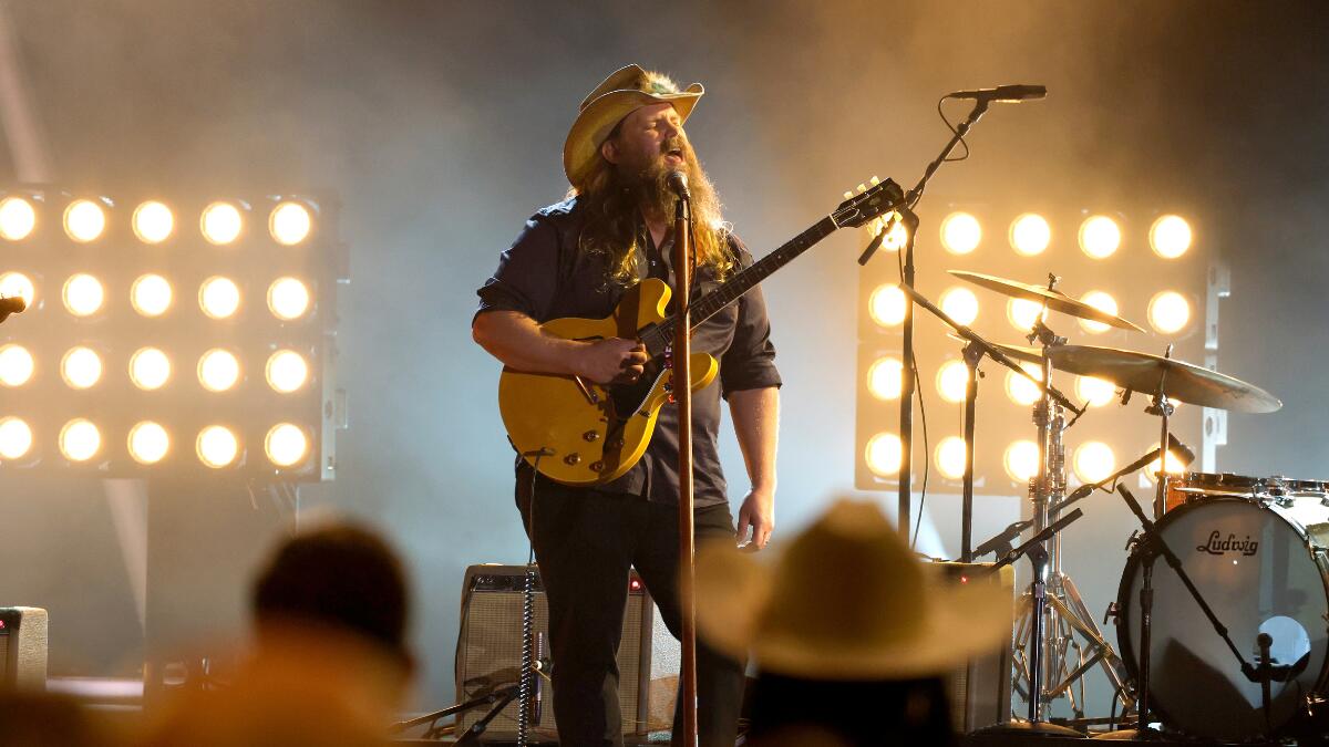 Chris Stapleton Ignites Stage With Adrenaline-Fueled Anthem