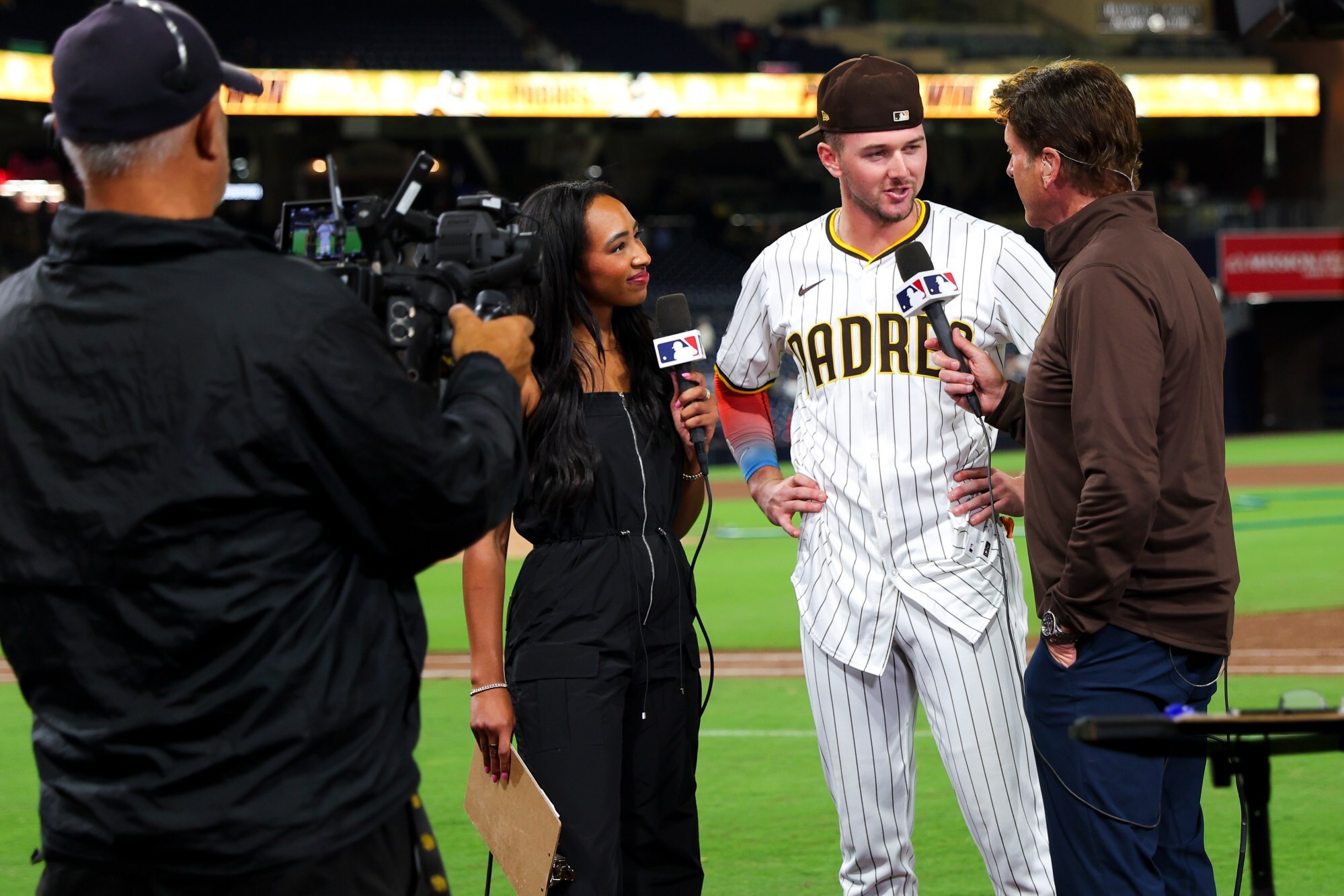 MLB, ESPN finalize deal to stream Padres games in 2026