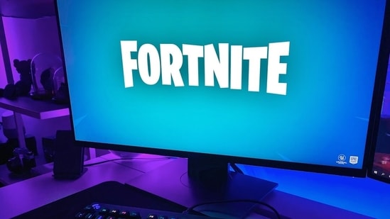 Fortnite down: Company issues first update as thousands complain of outage