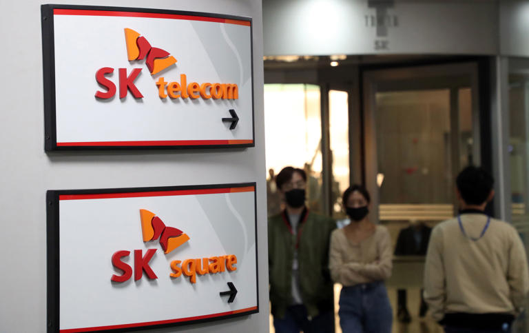 SK Telecom Rejects 300,000 Won Mediation Proposal