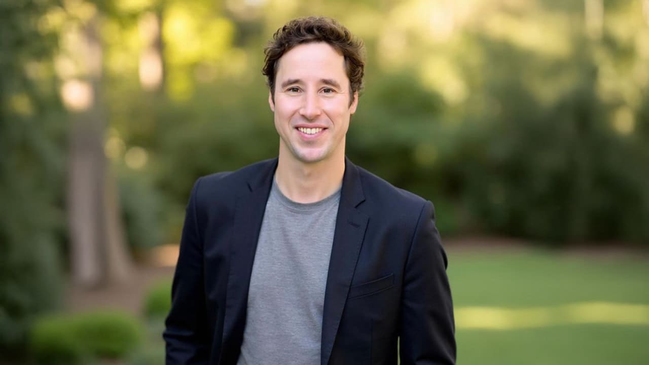 Former Hollywood Actor Turned Pastor to Debate Rabbi Tovia Singer in ...