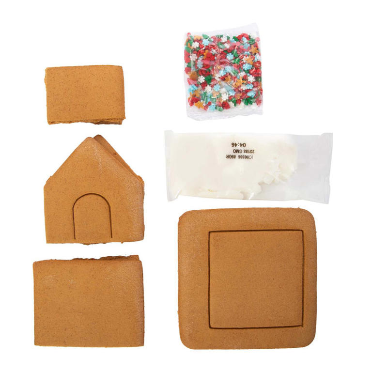 Make the Holidays Sweeter with Five Below’s Festive $5 DIY Kit
