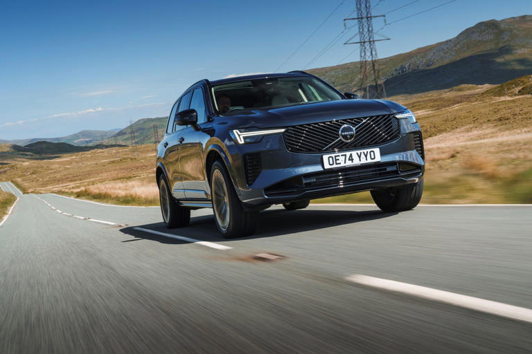 Local car retailer celebrates double success at national awards