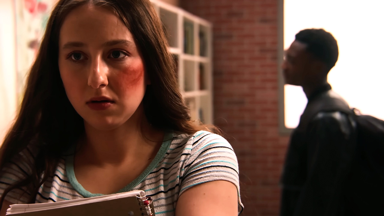 Smart girl cheats for $10,000