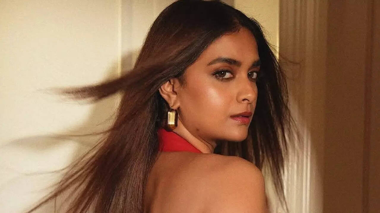 Keerthy Suresh expresses shock over AI fake photo; Raises alarm on ...