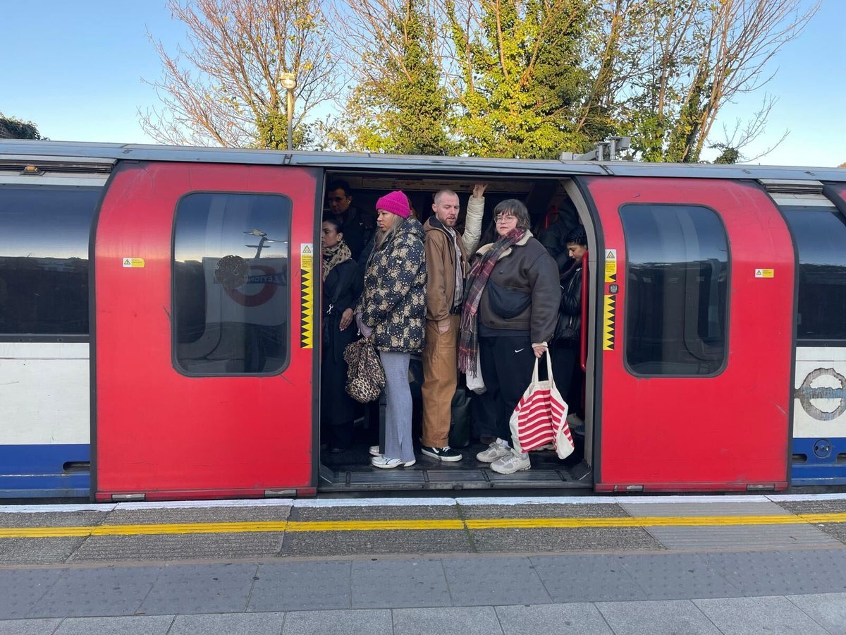 Central line hit by suspensions and severe delays