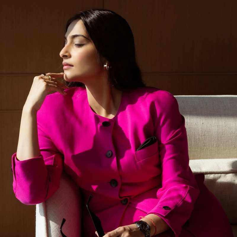 Photos: Sonam Kapoor Announces Second Pregnancy in a Princess Diana Inspired Pink Ensemble
