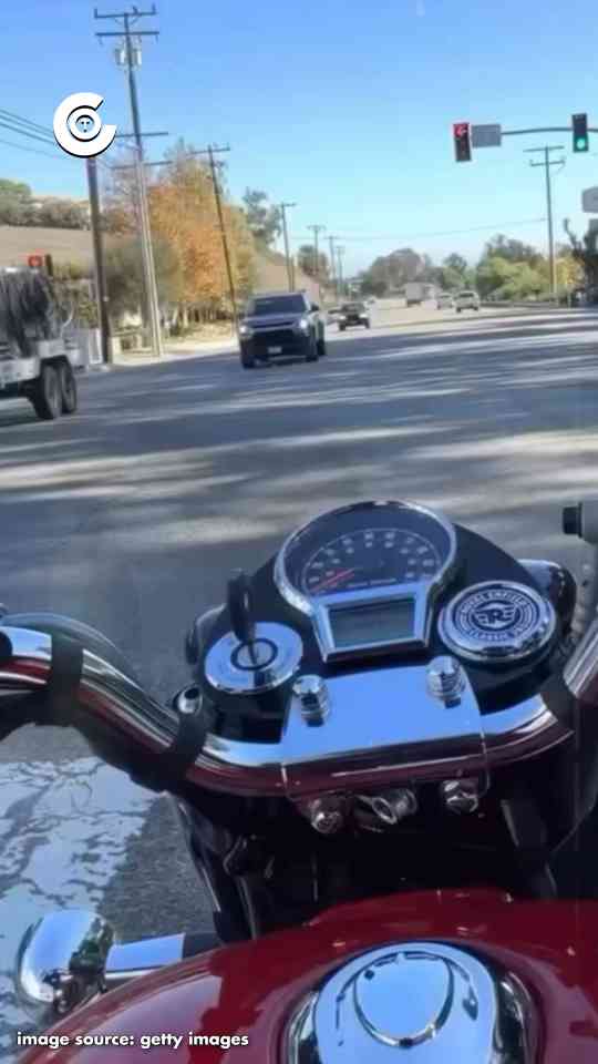 Ashes is back, bringing the heat once again.