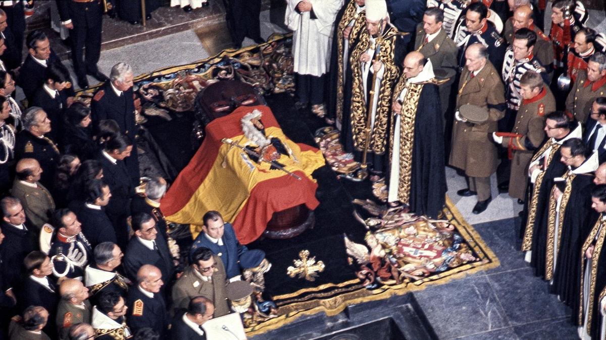 Cuando los obispos ensalzaban a Franco como «un hombre providencial, el ...