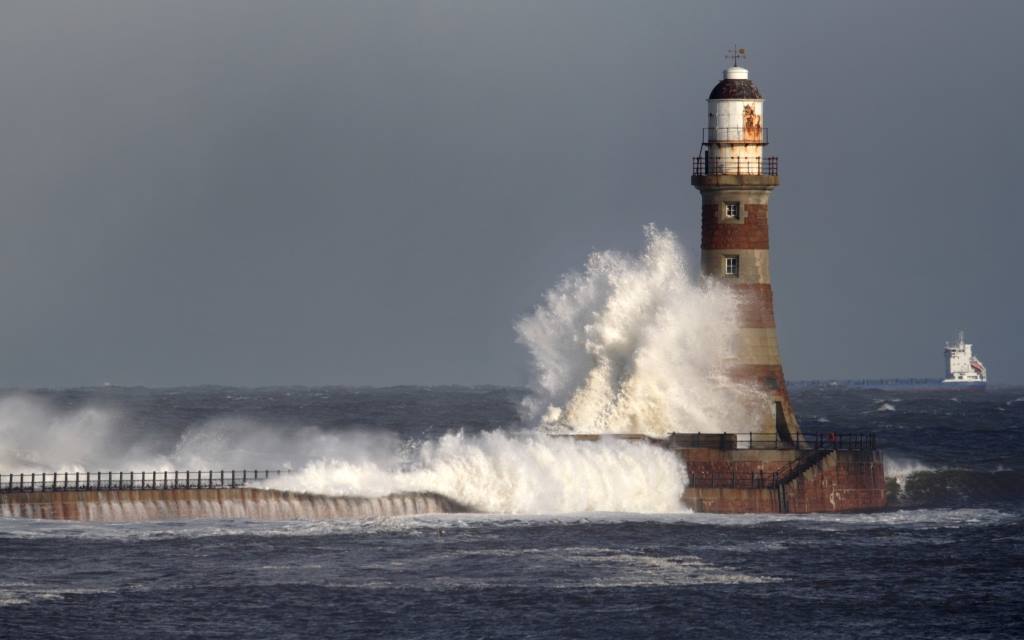Everything you need to know as second flood alert issued for Tyne ...