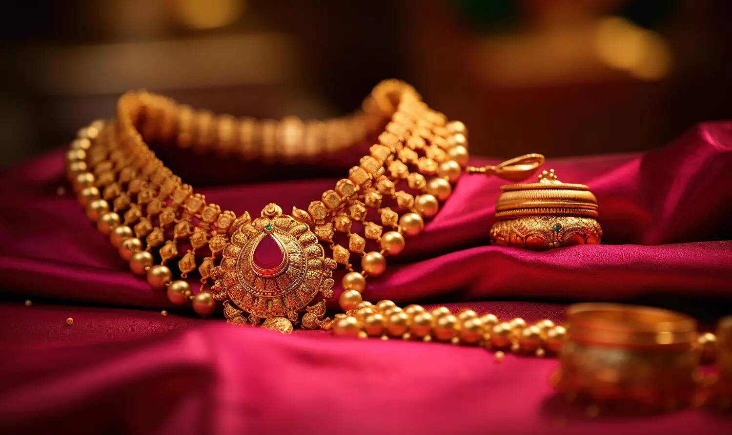 How Gold Leasing Is Turning Stored Gold into a Smart New Income Source ...
