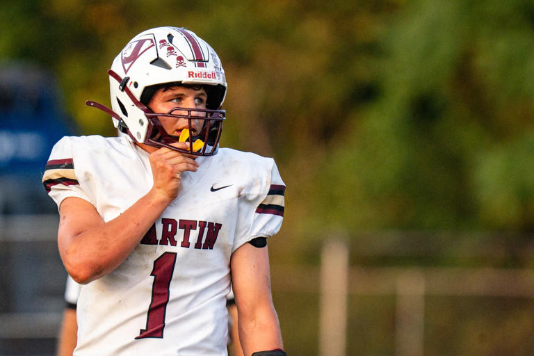 Senior QB’s Michael Jordan-like mentality has Martin on verge of ...