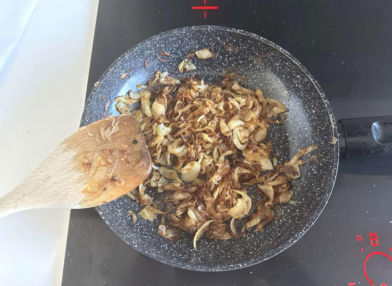 Confit d’oignons : doux, fondant et parfait avec le foie gras ou un bon ...