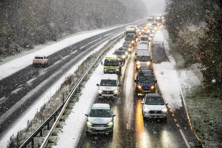 Snow in Yorkshire: Stunning pictures show Yorkshire coated in snow - as ...