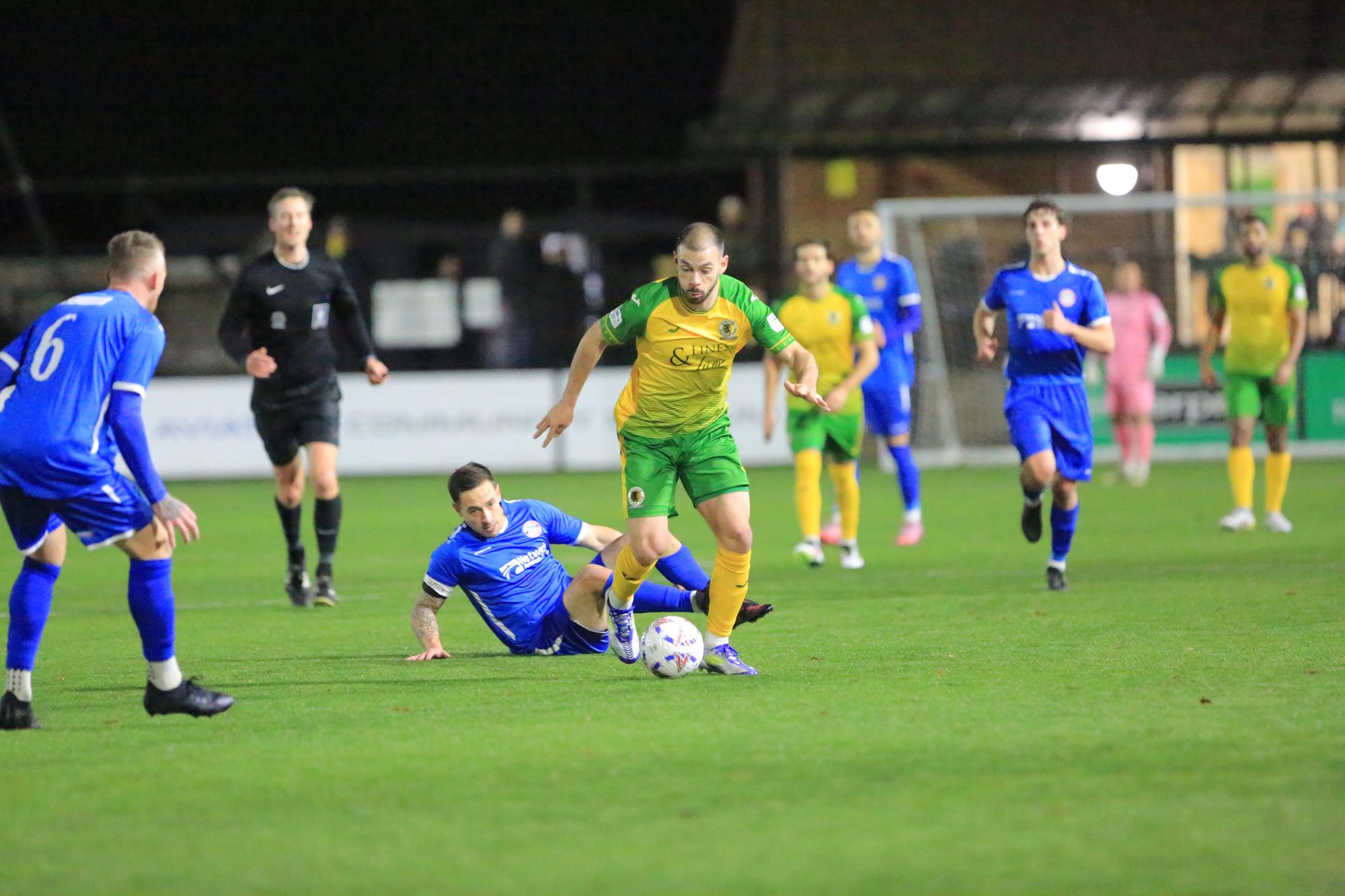 Di Paola delighted as Horsham FC take league form into FA Trophy and ...