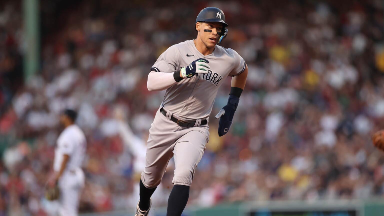 MLB is coming to Netflix, Peacock, NBC, ESPN in 2026