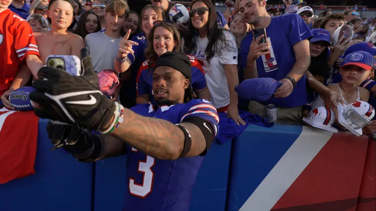 Meet the Bills' 'Holiday Touchdown' movie cast, from lead actors to Scott Norwood and Damar ...