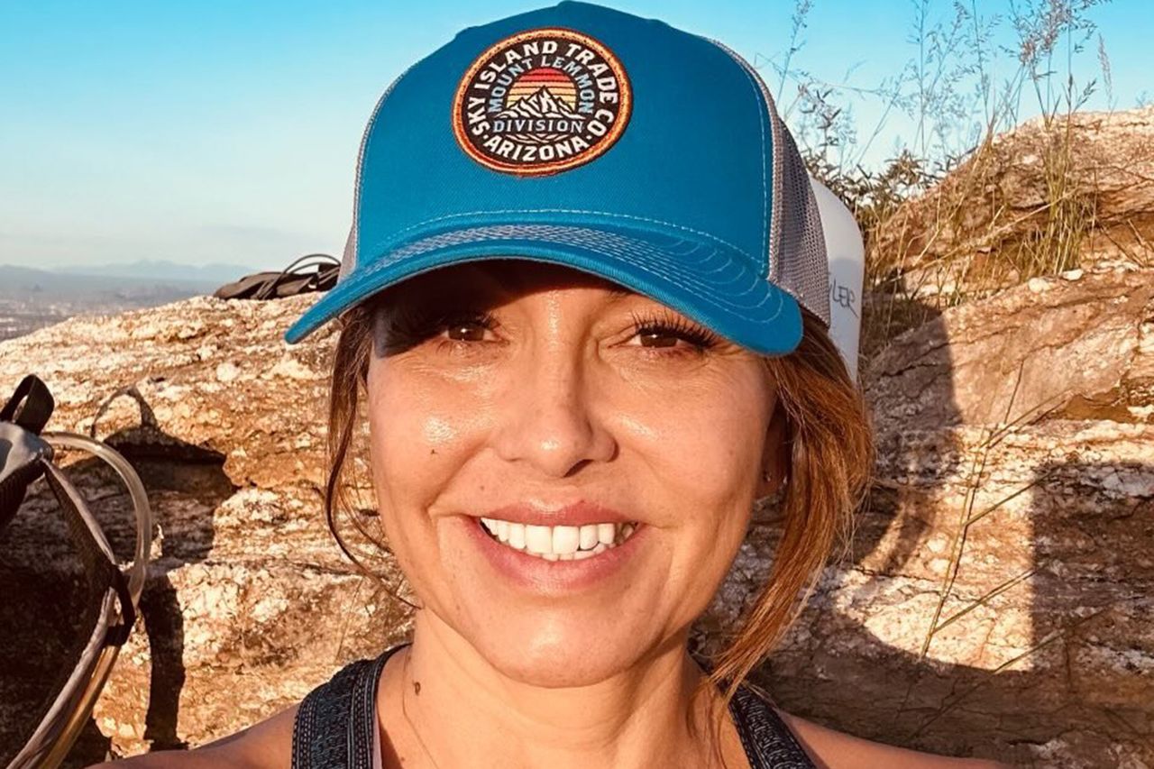 “Sister Wives” Star Janelle Brown Mourns the Death of Close Friend ...