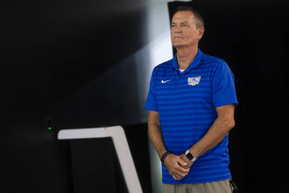 Prep football playoffs: Breaking down 3A, 2A, 1A state title games