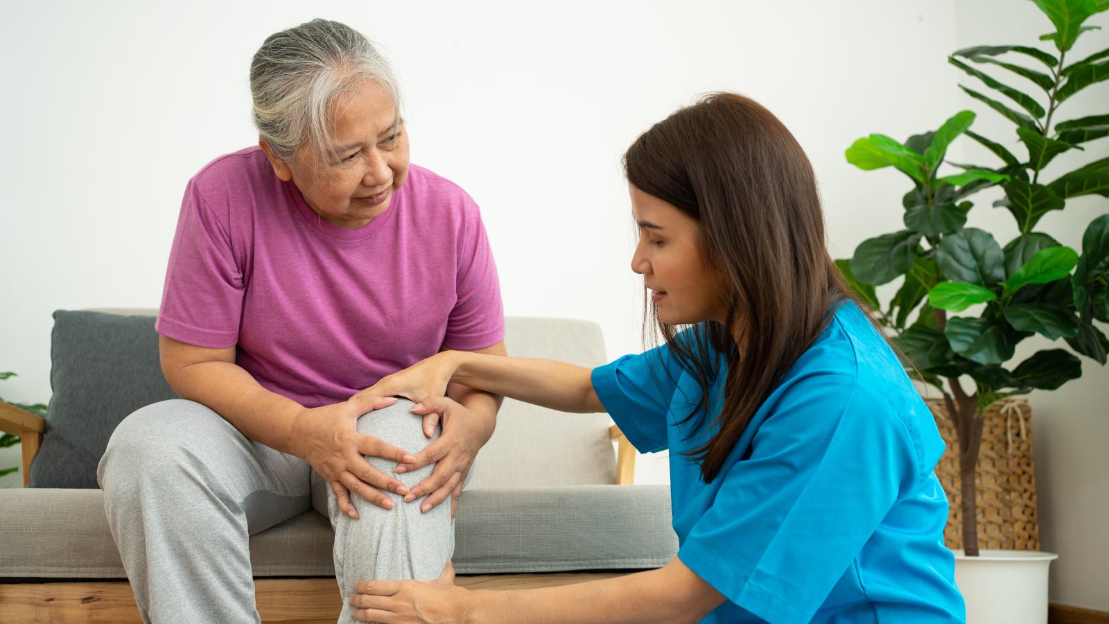 Worried about your parents’ knee pain? 7 expert-recommended exercises ...