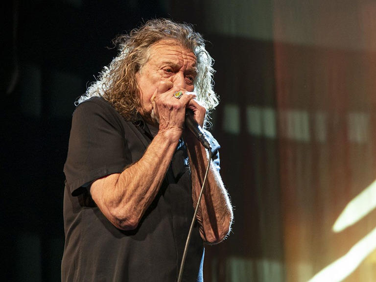 Concert review: Robert Plant and Saving Grace's Vancouver debut a ...