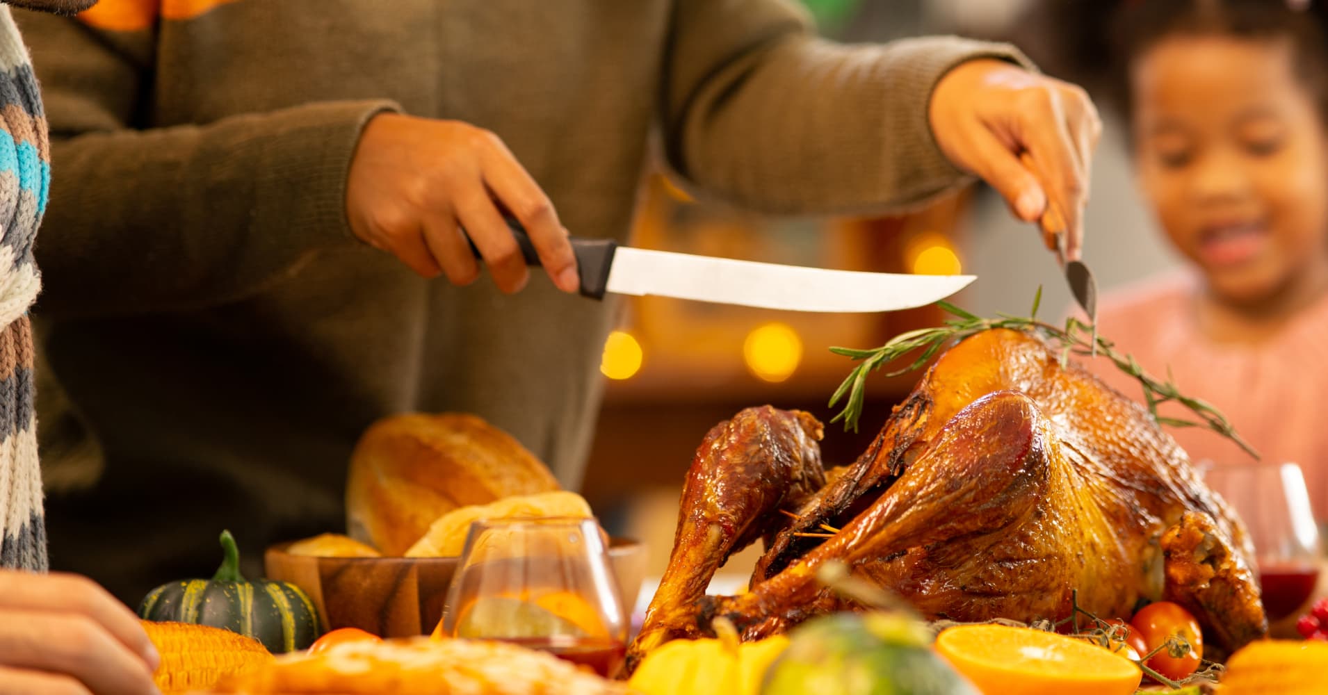 How much a 'classic' Thanksgiving dinner will cost you—it's cheaper ...