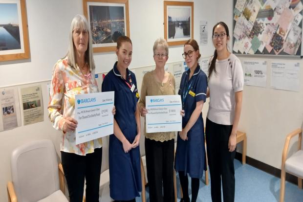 Golf club raises thousands for breast cancer clinic