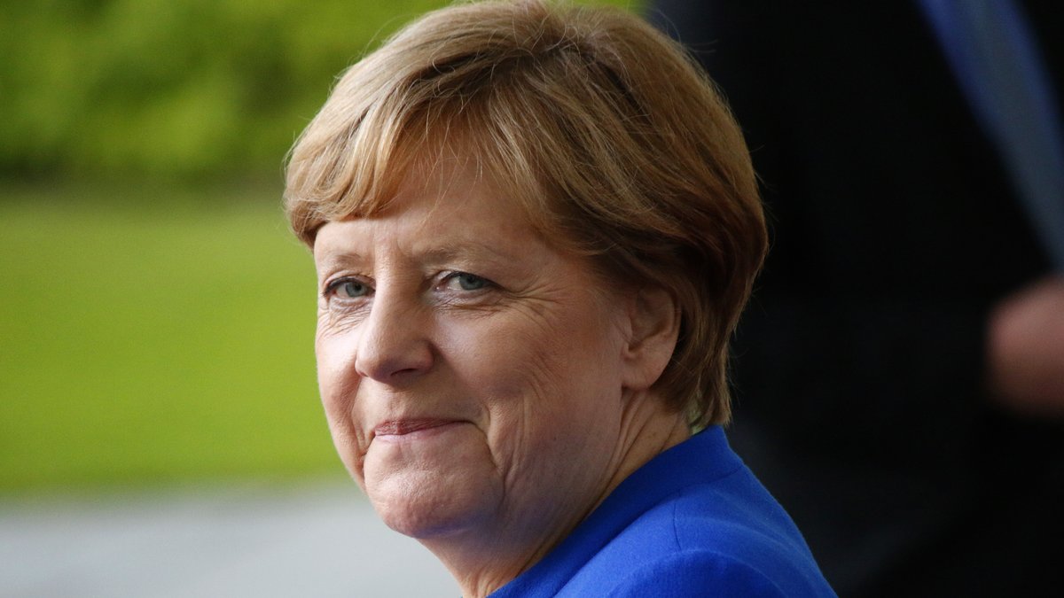 Wie hoch ist die Rente von Angela Merkel? Diese Summe bezieht die ...
