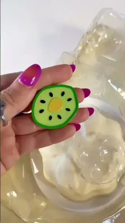 Little Tikes creative chefs - Bluey pavlova kit #asmr #bluey #littletikes