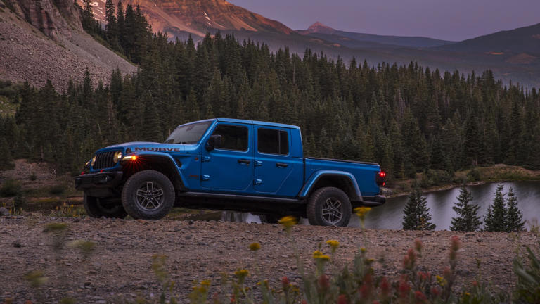 Jeep proposera le Gladiator Sahara pour la première fois en 2026