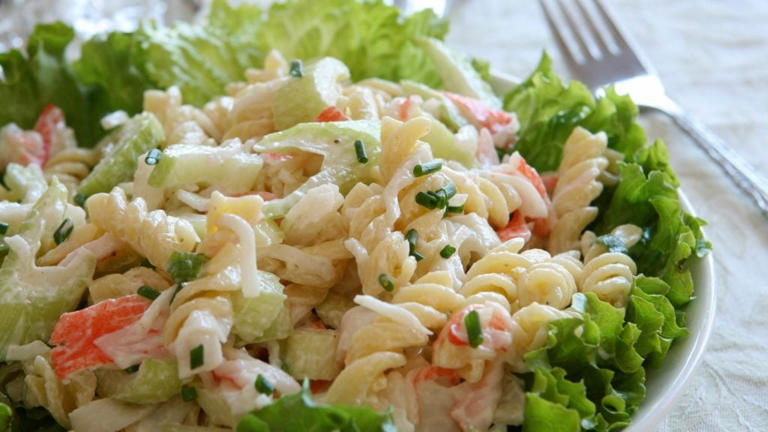 Boomers still miss these 12 legendary department store lunch counters