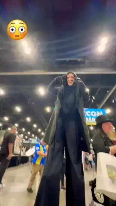 Is this the tall man? 😱