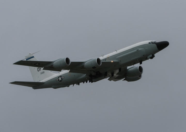 Map shows US military flying near China's aircraft carrier base