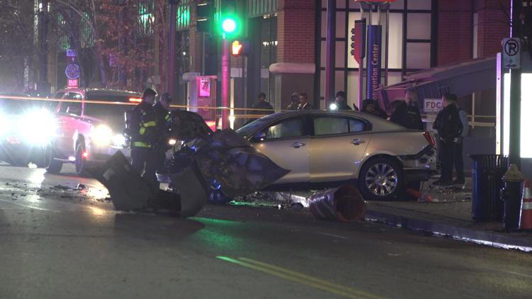 Bi-state police chase ends in St. Louis crash; suspect critically injured