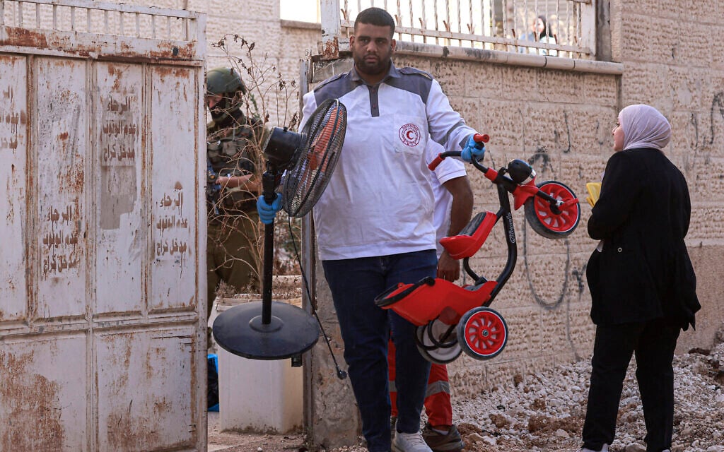 Human Rights Watch accuses Israel of war crimes over West Bank ...