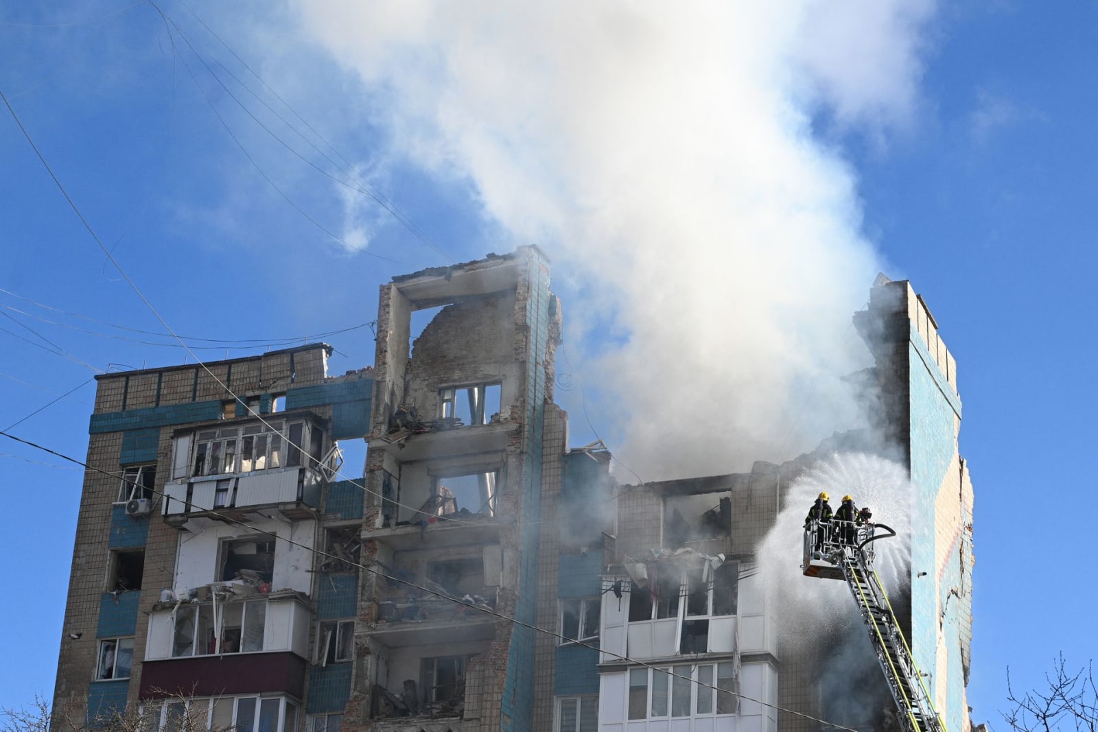 Rescue efforts continue for second day in Ternopil, Ukraine, after Russian strike kills 26 ...