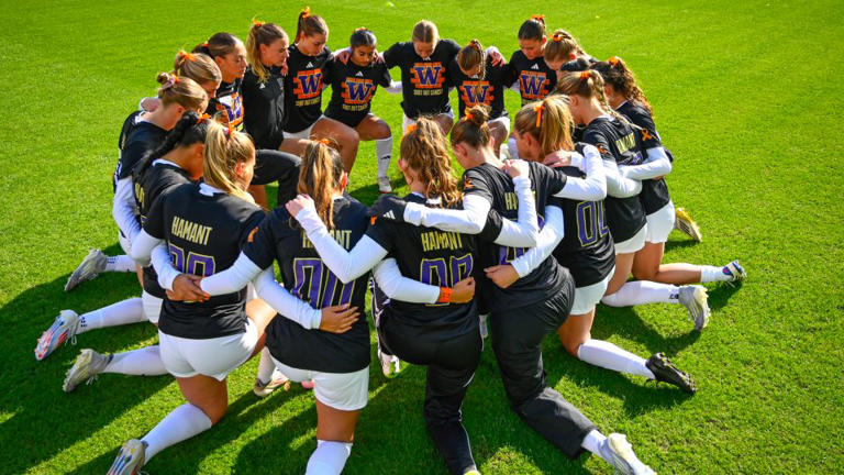 The Washington Huskies lost a teammate and a friend to cancer. Inspired ...