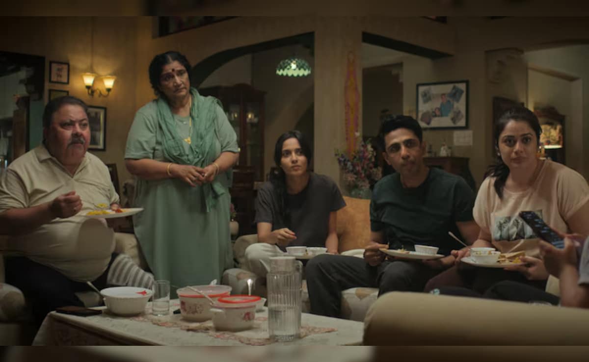 Perfect Family Trailer: Gulshan Devaiah And Girija Oak's Series ...