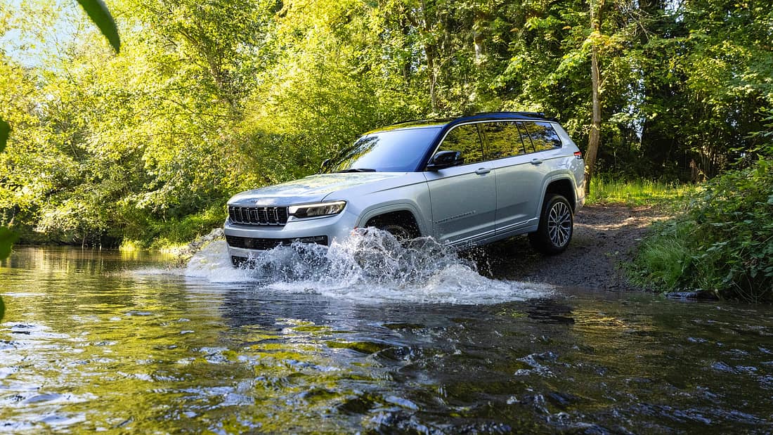 Jeep Grand Cherokee Facelift 2026: Neuer Power-Motor bedeutet das Ende ...