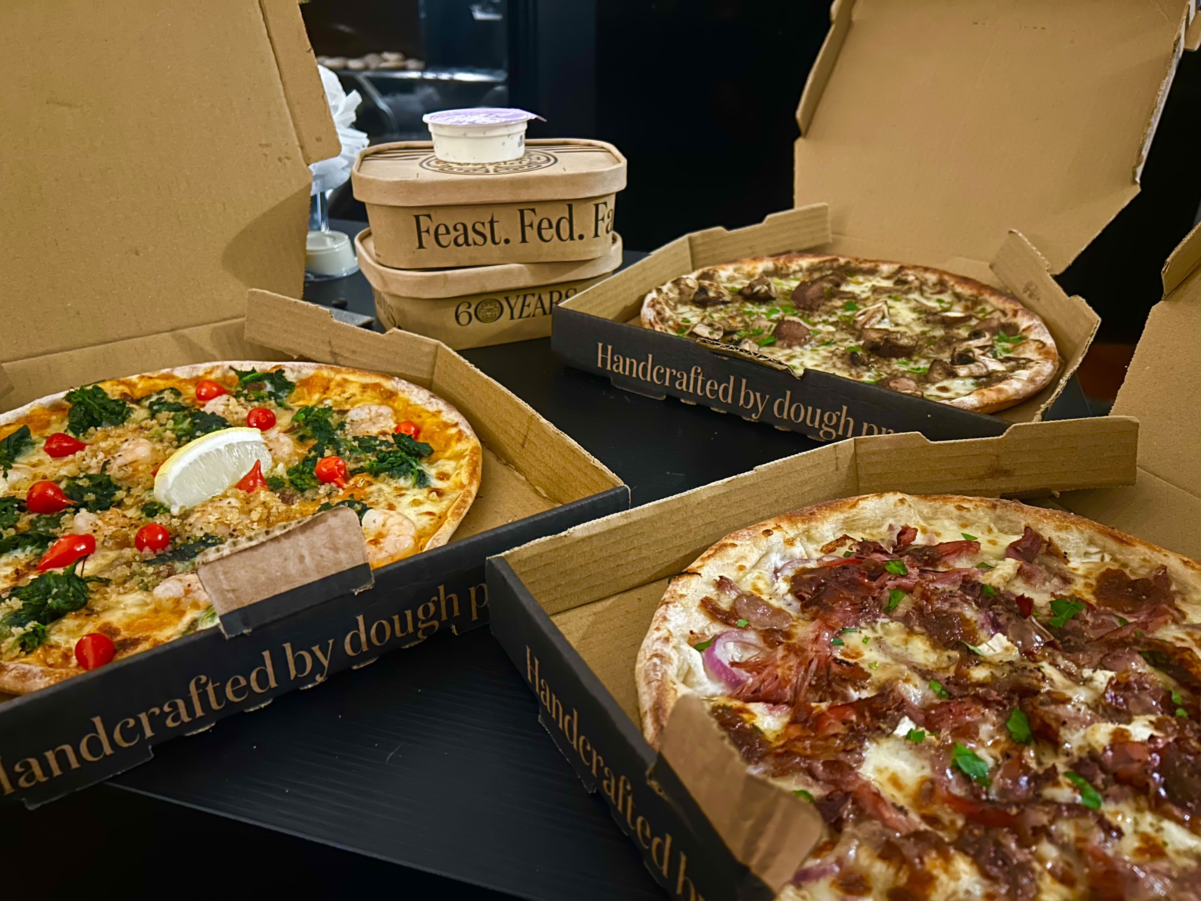I tried Pizza Express’ new Christmas menu and the cola-ham pizza shocked me